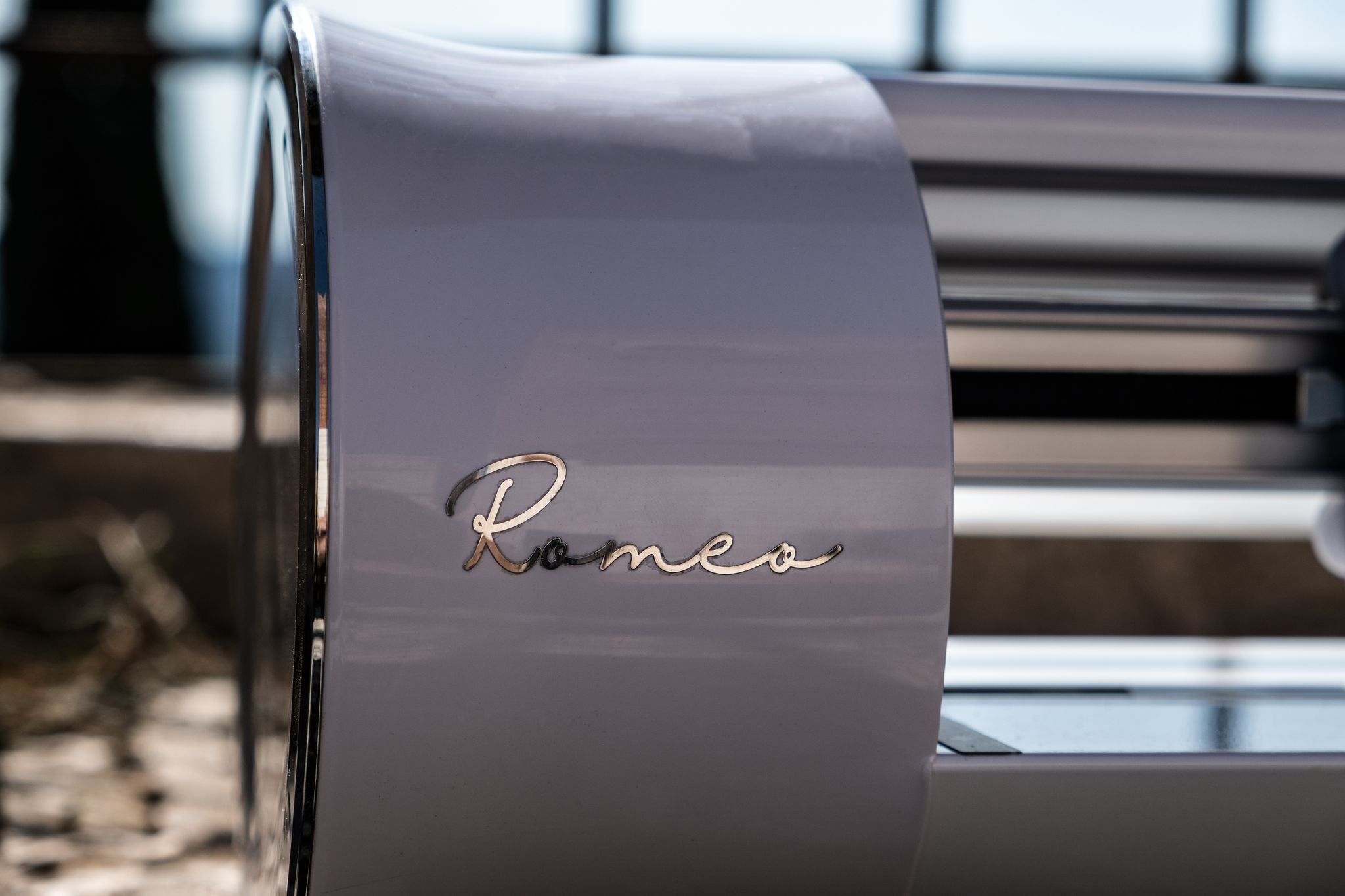 Plotter da taglio Siser Romeo™ 60 cm - Macchine Per Cucire Maffei